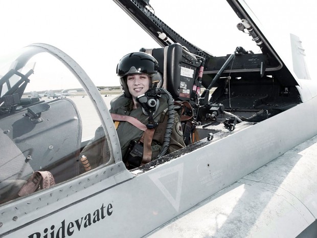 Canadian Female Pilot image - Females In Uniform (Lovers Group) - ModDB